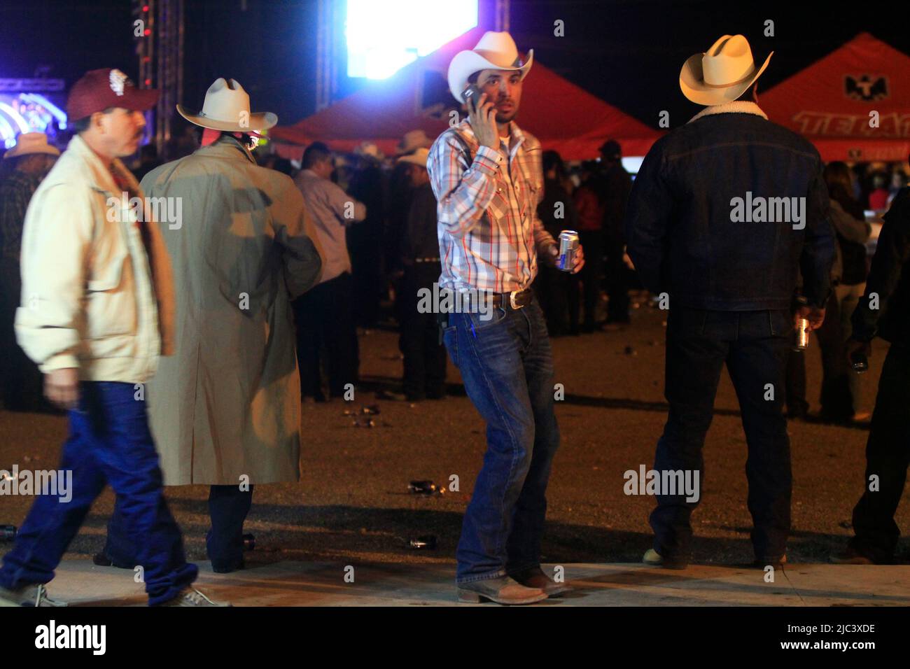 Baile vaquero hi-res stock photography and images - Alamy