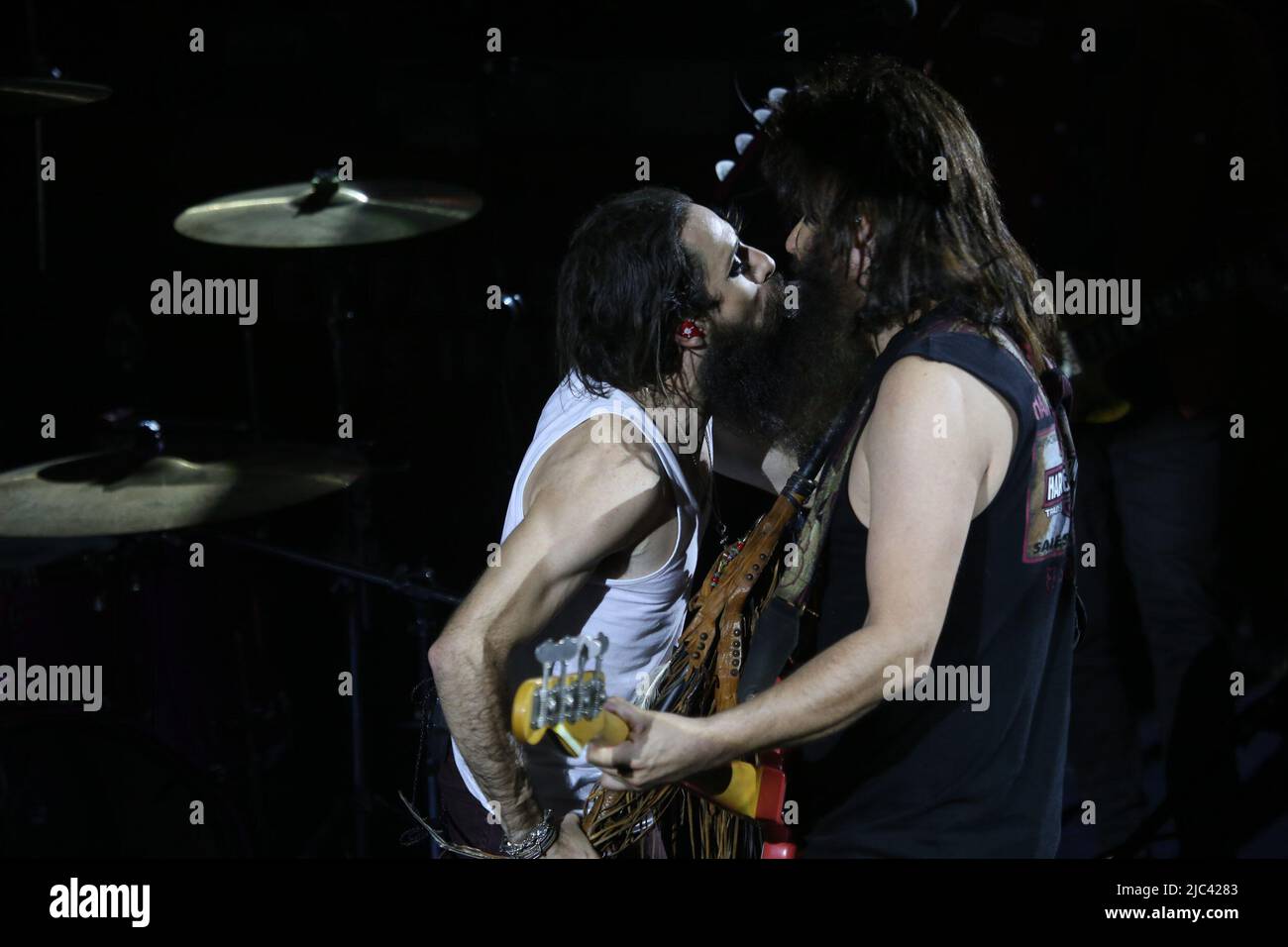 The Mexican rock band Moderatto of the glam metal genre offered a ...