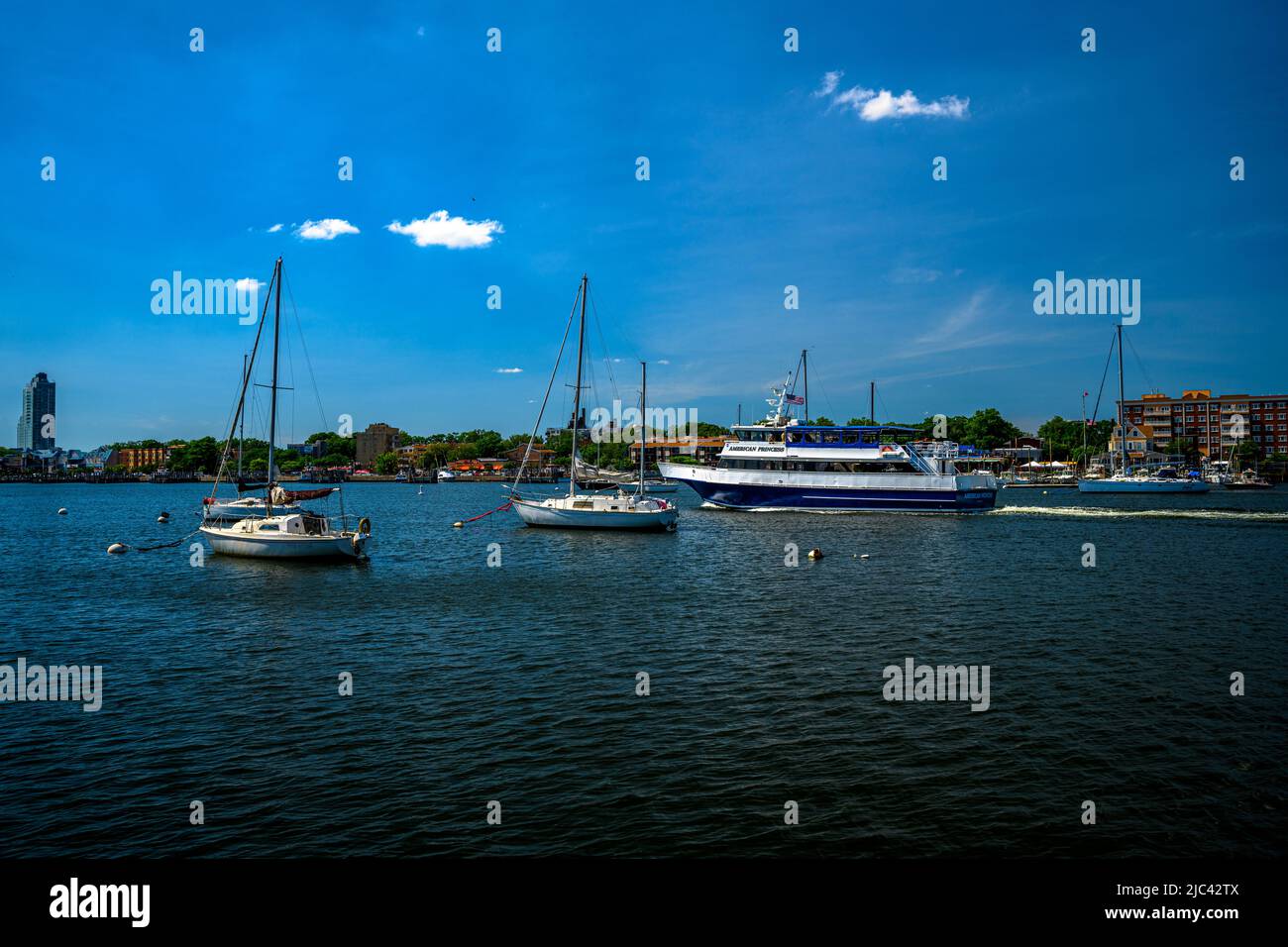 Sheepshead bay marina hi-res stock photography and images - Alamy