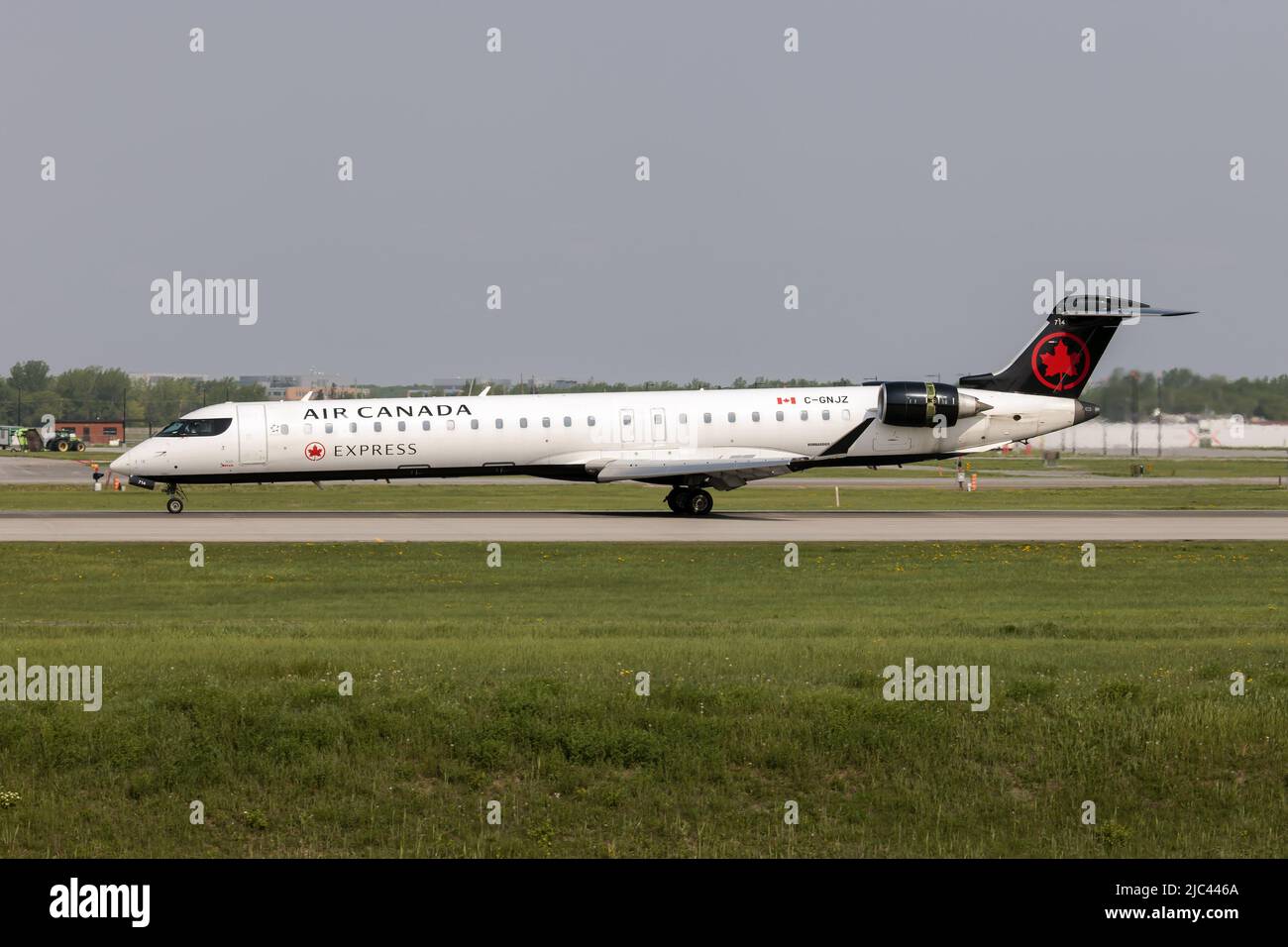 Crj logos hi-res stock photography and images - Alamy
