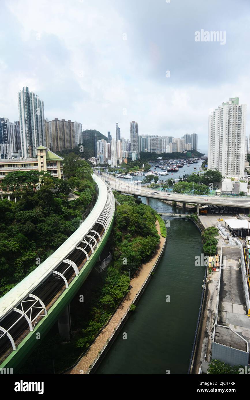 The elevated MTR South Island line track in Wong Chuk Hang, Hong Kong Stock Photo - Alamy