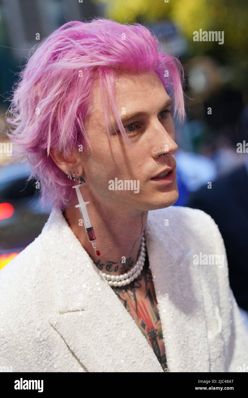 New York, NY, USA. 9th June, 2022. Machine Gun Kelly at arrivals for ...