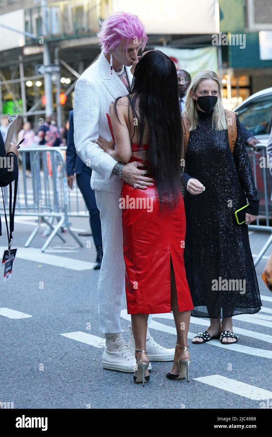 New York, NY, USA. 9th June, 2022. Machine Gun Kelly, Megan Fox at ...