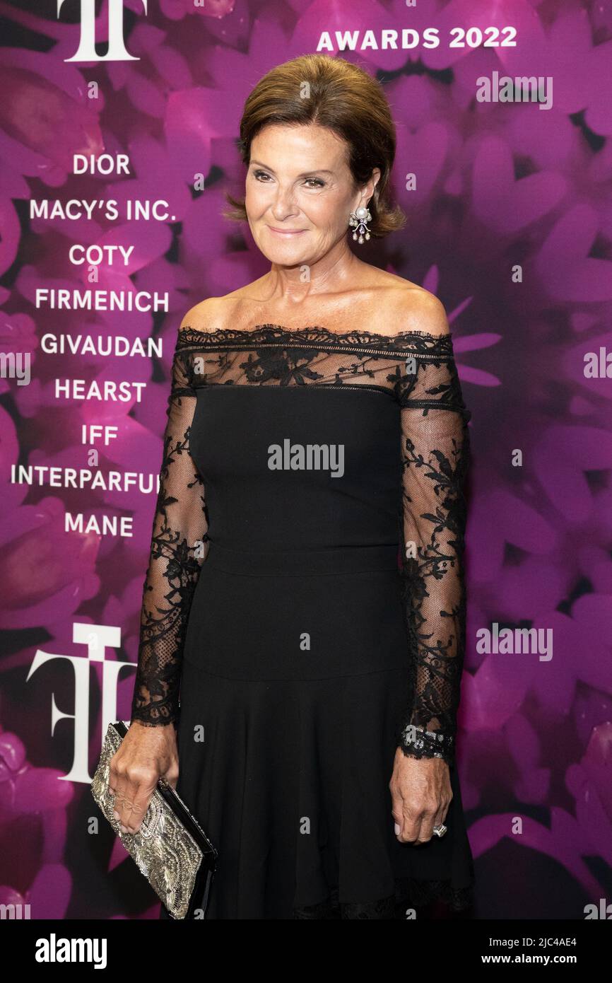 Laura Slatkin attends the Fragrance Foundation Awards at David H. Koch ...