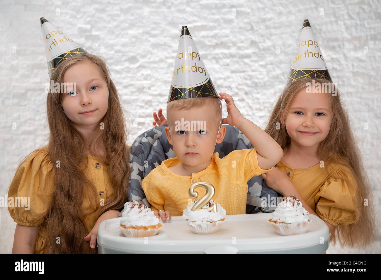 Birthday boy with friends hi-res stock photography and images - Alamy