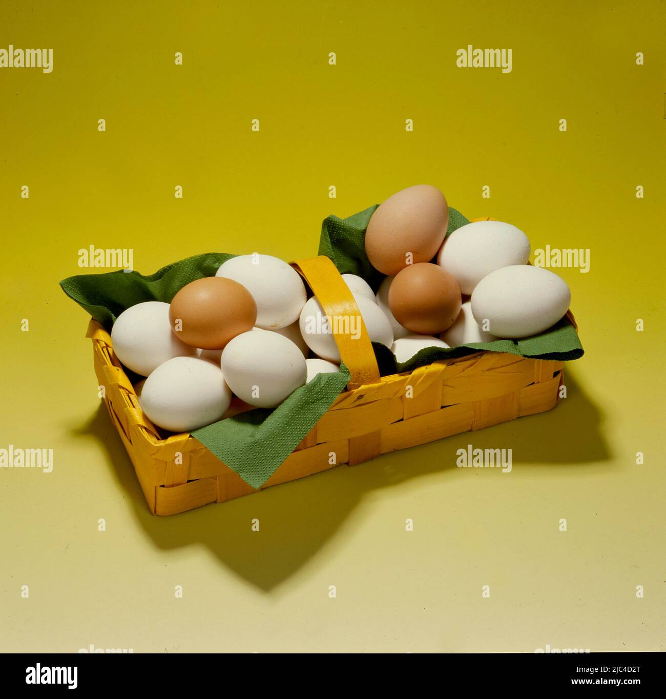 Eggs in a box Stock Photo - Alamy