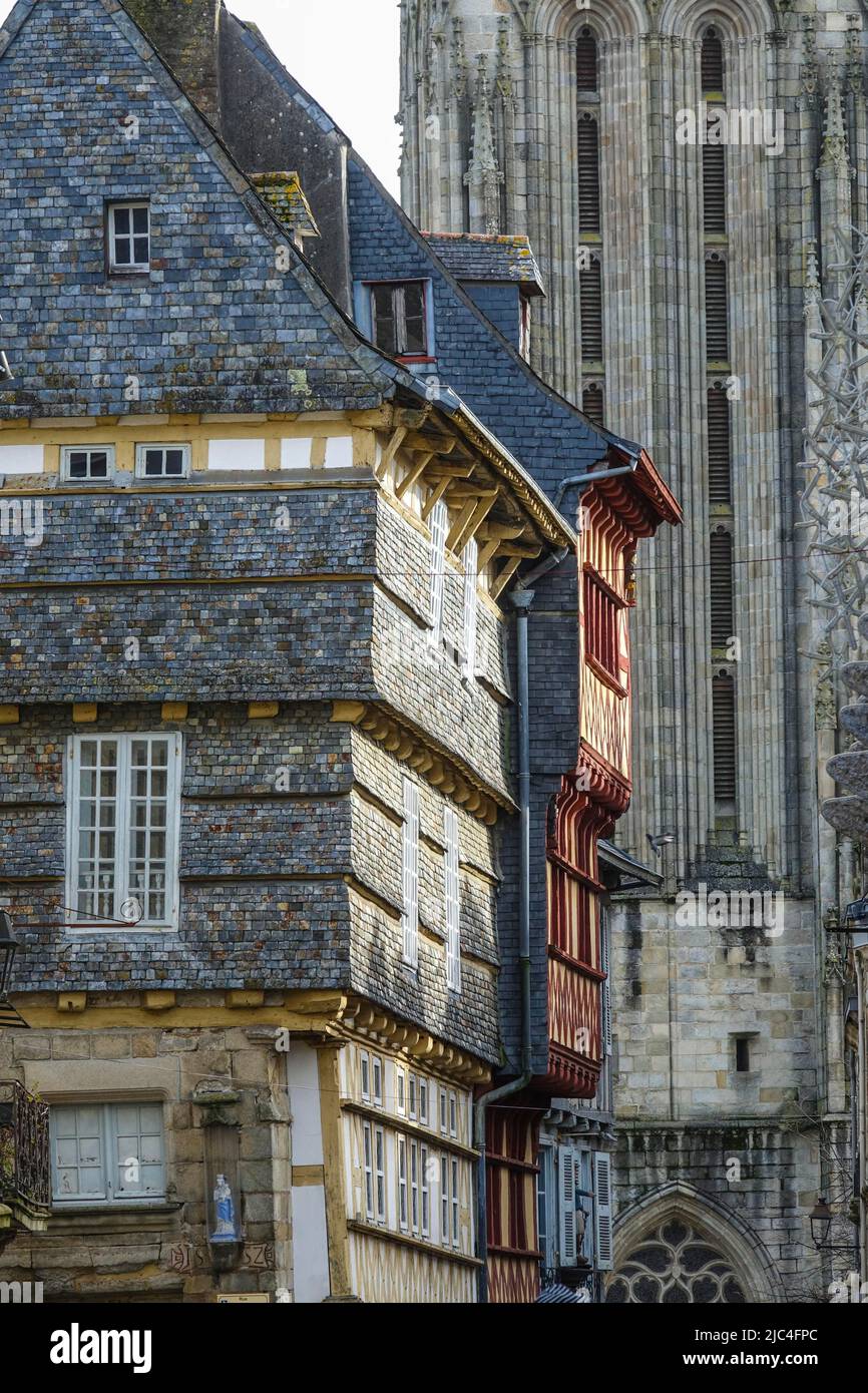View through the Rue Kereon with half-timbered houses to the gothic ...