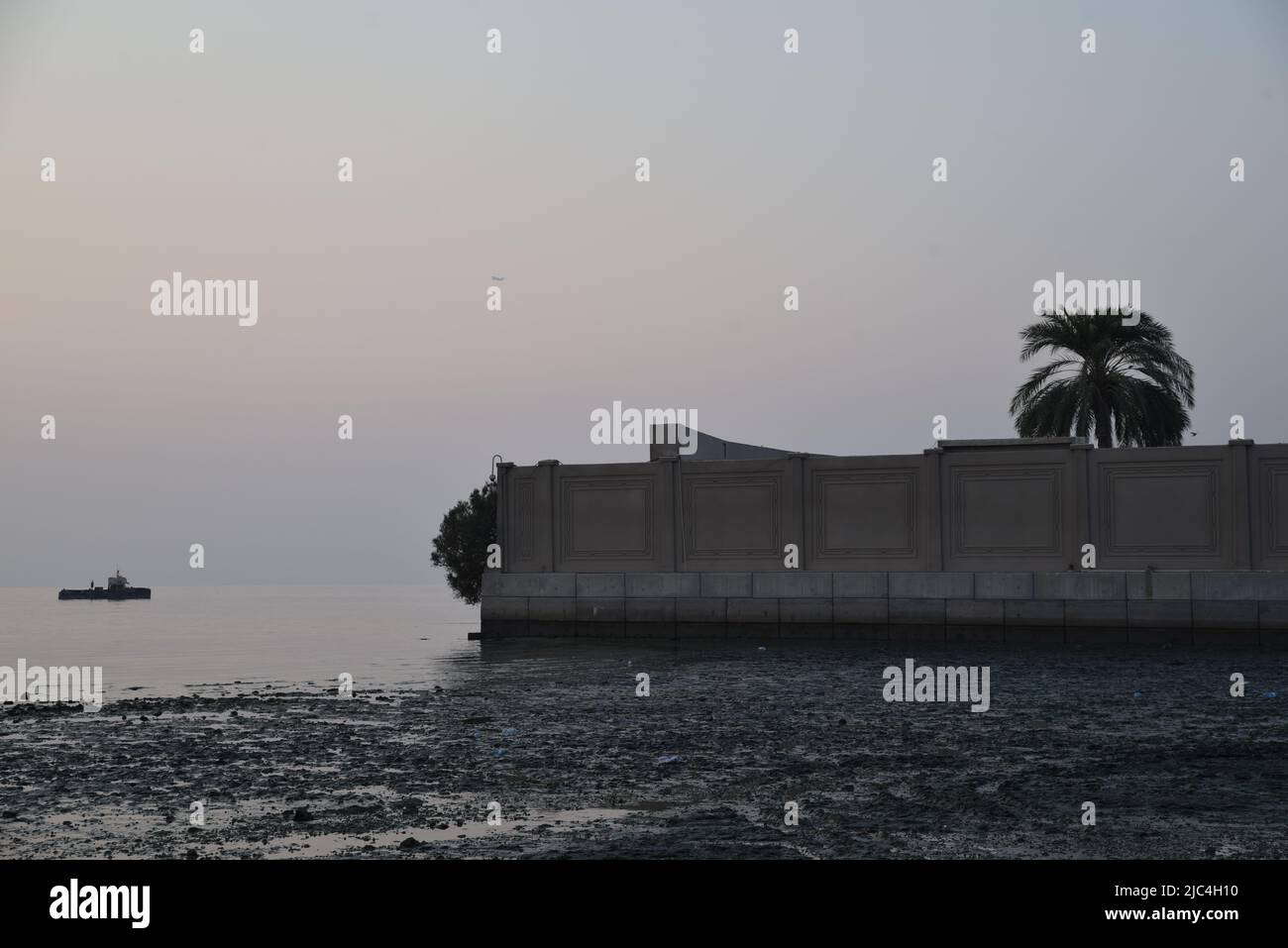Sand Dunes of Qatar Stock Photo - Alamy
