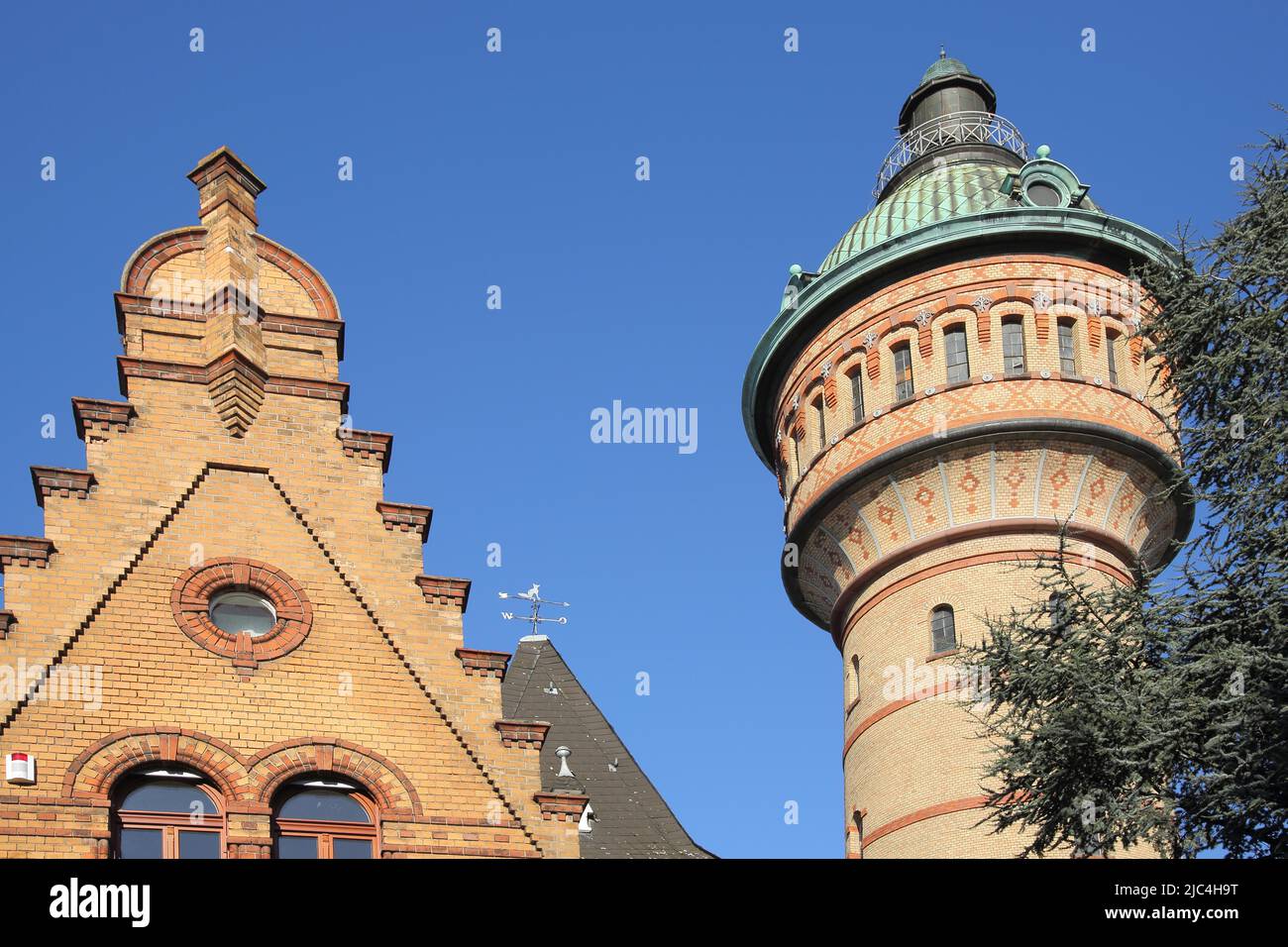 Water tower in Biebrich, Wiesbaden, Hesse, Germany Stock Photo - Alamy