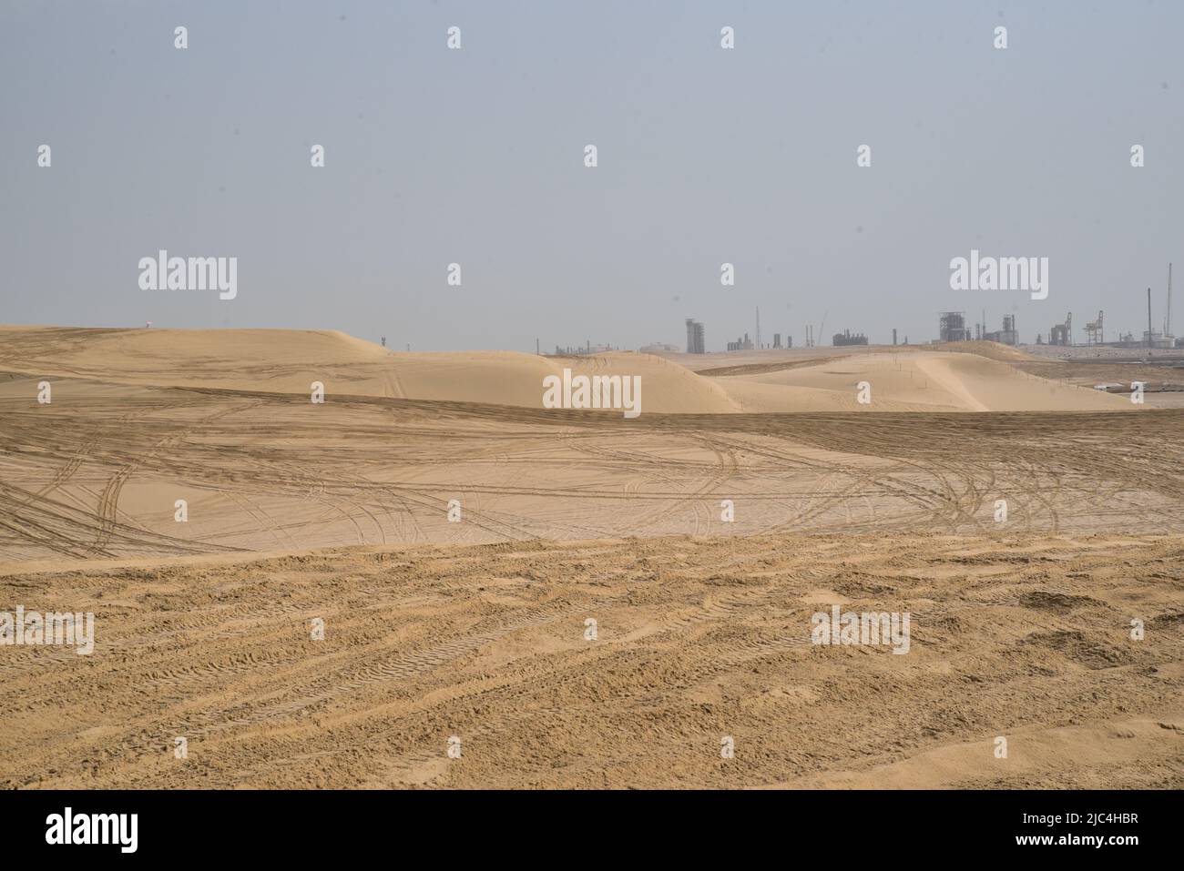 Sand Dunes of Qatar Stock Photo - Alamy