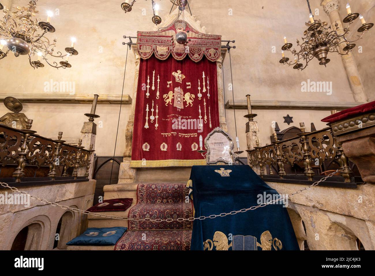 Torah shrine in the Old New Synagogue, Josefstadt, Prague, Czech ...