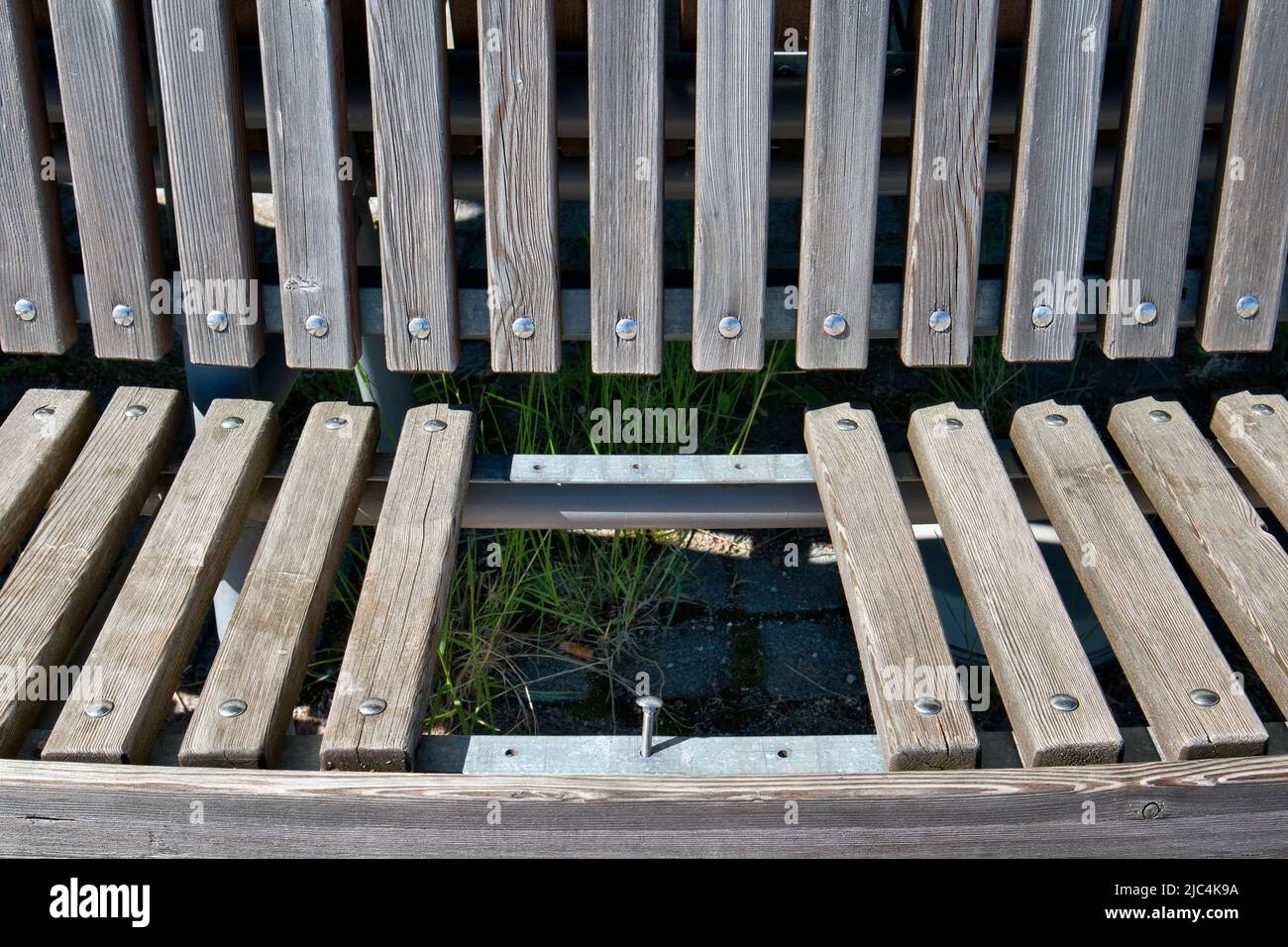 broken old park bench Stock Photo - Alamy