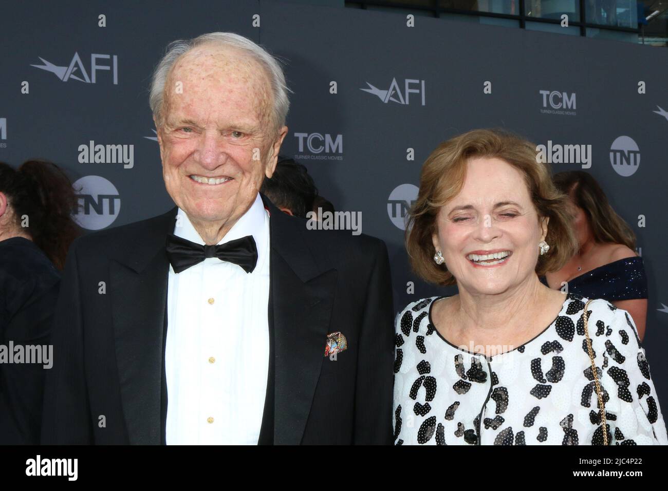 LOS ANGELES - JUN 9: George Stevens at the 48th AFI Life Achievement ...