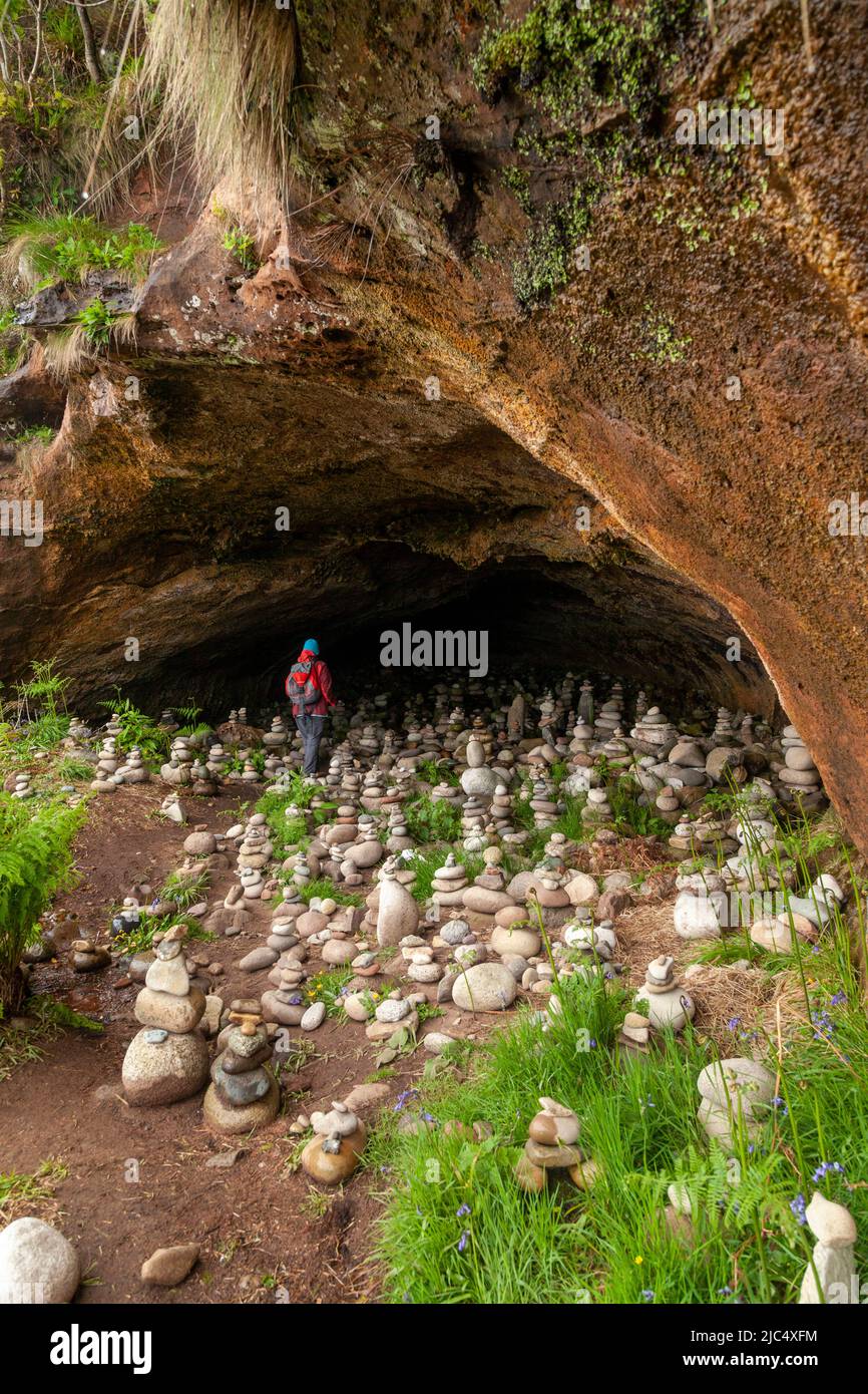 Kings caves arran hi-res stock photography and images - Alamy