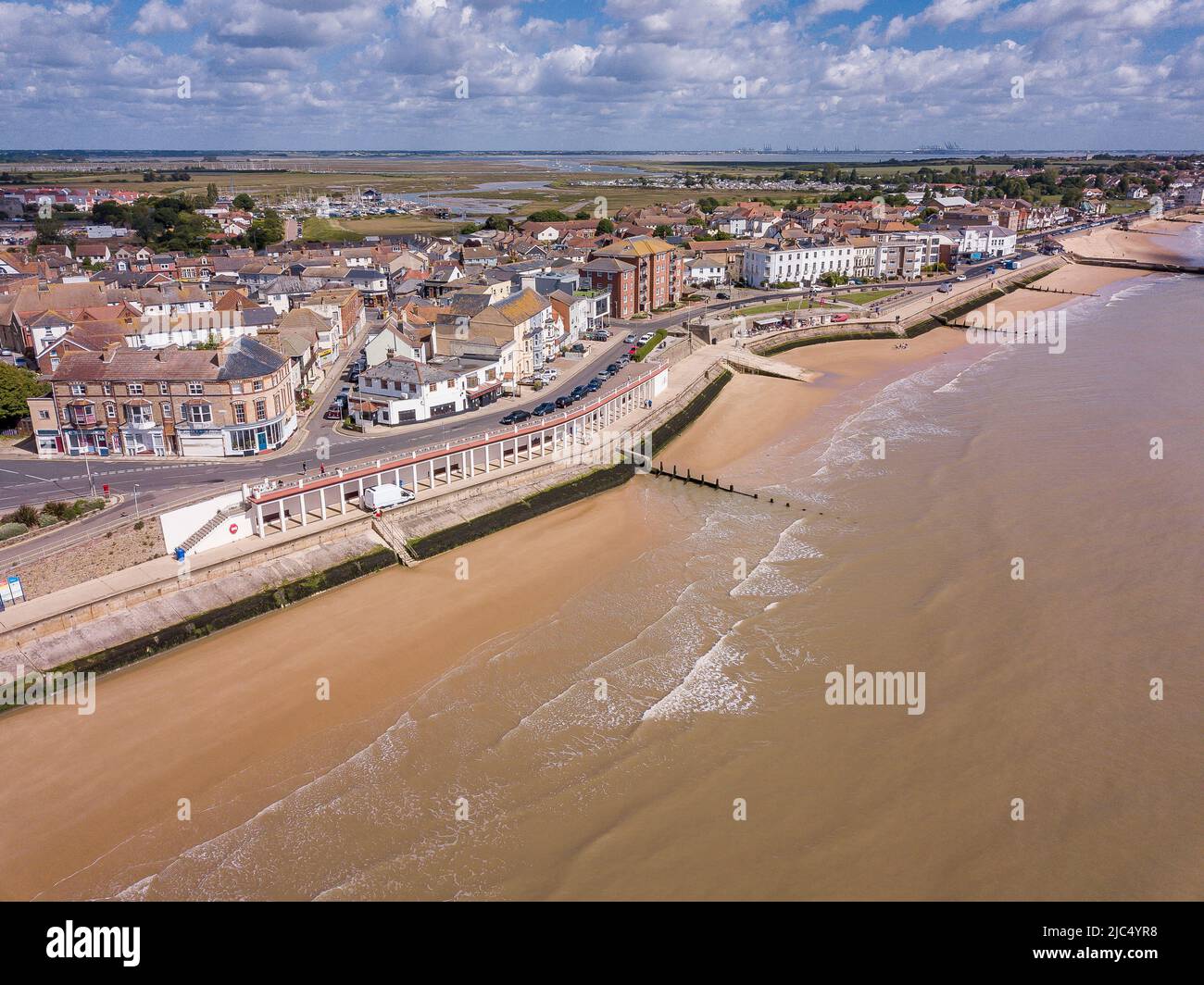 Walton-on-the-Naze, Pier & Beach Huts Stock Photo - Alamy
