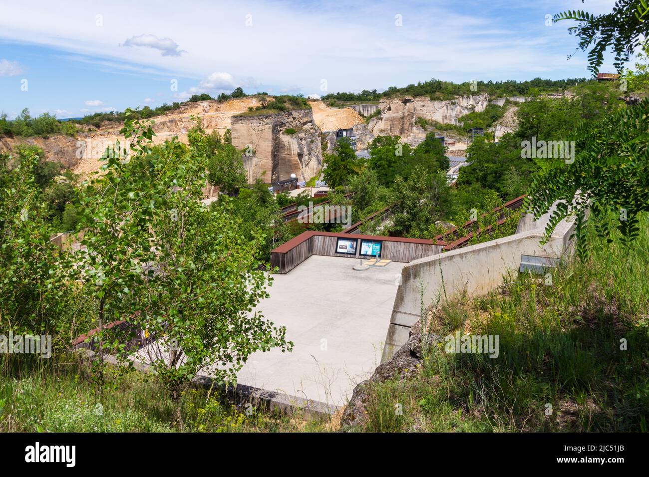 Opera air hi-res stock photography and images - Alamy