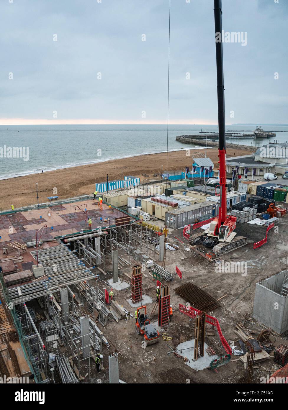 Construction site on Ramsgate sea front Stock Photo - Alamy