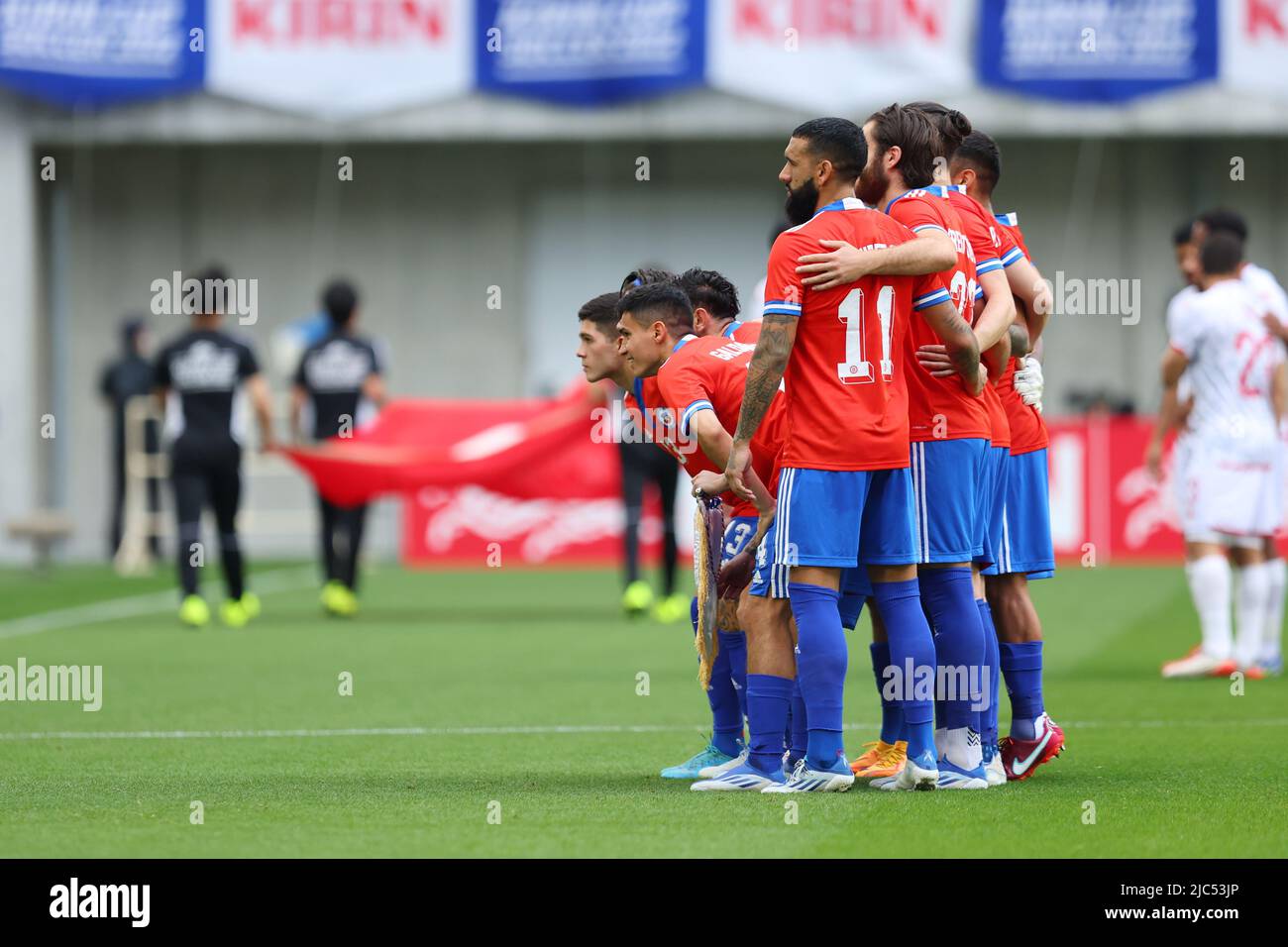 Hyogo, Japan. 10th June, 2022. Chile team group team group line-up (CHI) Football/ Soccer ...