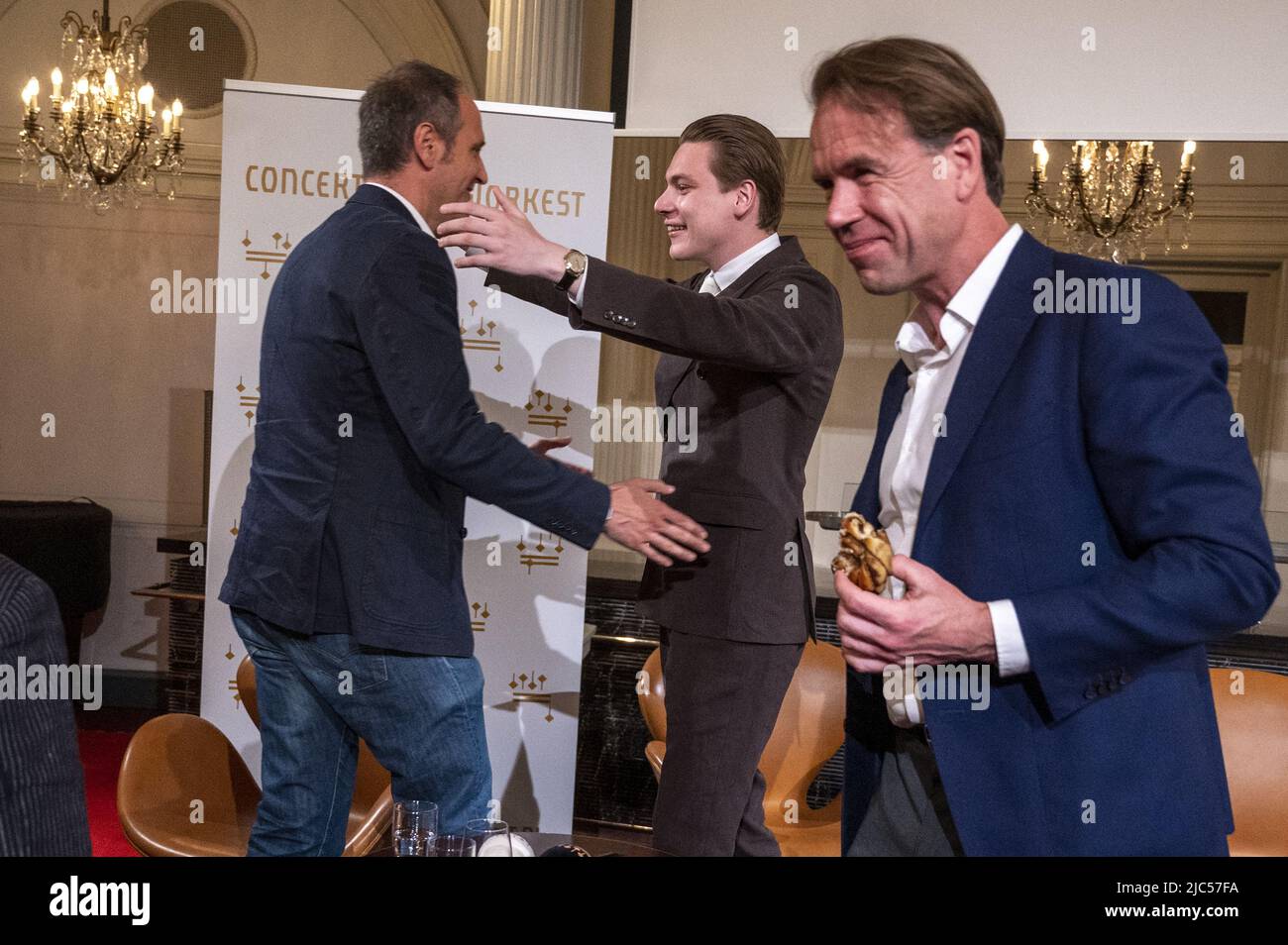 2022-06-10 09:58:18 AMSTERDAM - Klaus Makela is presented as the new ...