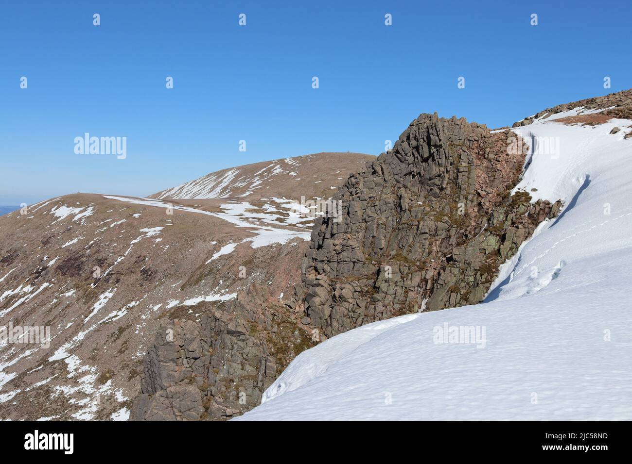 Grampian mountains national park hi-res stock photography and images ...