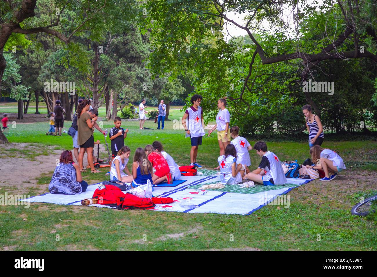 Bulgarian red cross teen volunteers in Seaside Garden Varna. Academy of ...