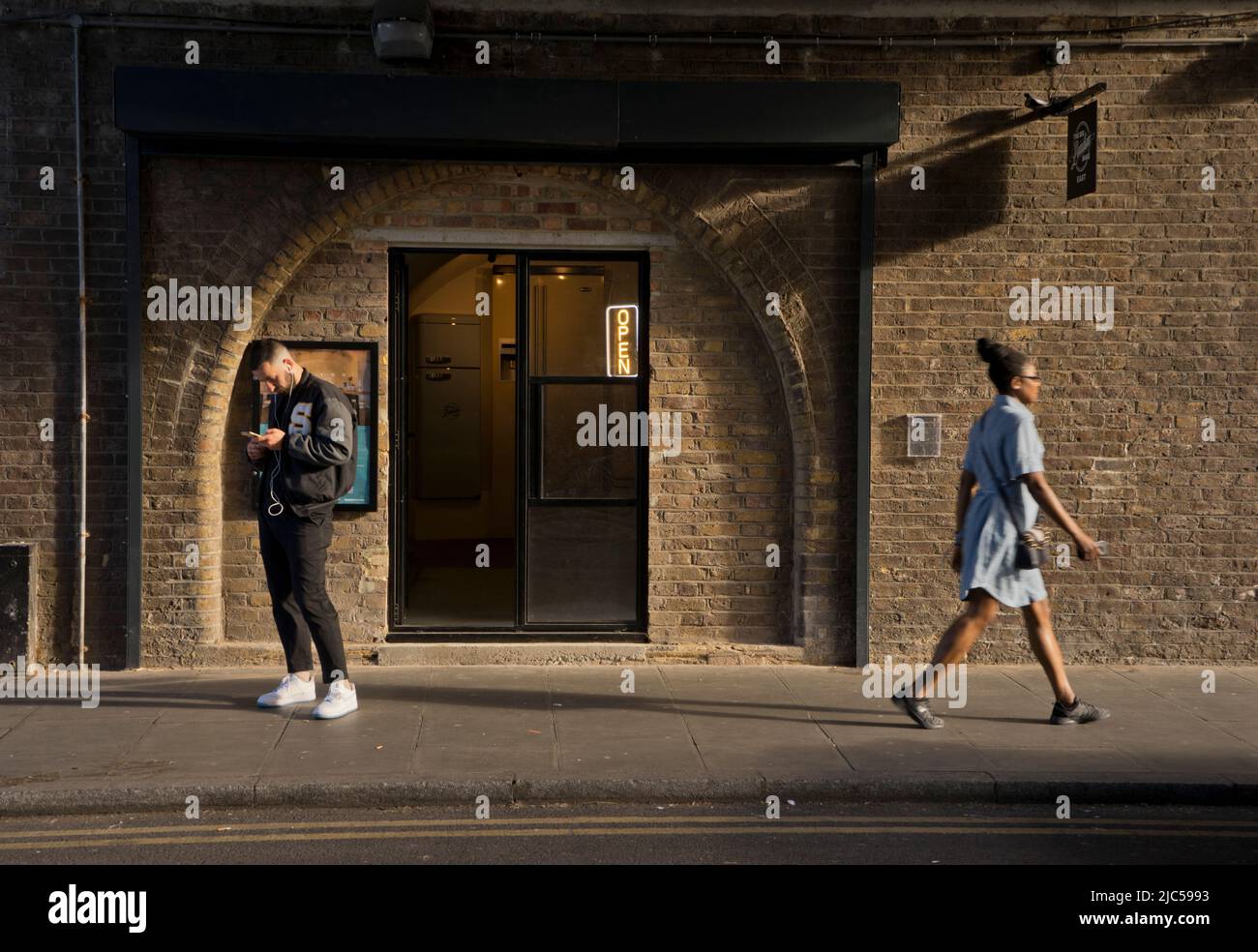 Haggerston rail station hi-res stock photography and images - Alamy