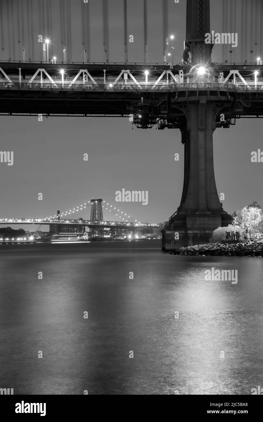 USA, East Coast, New York, Brooklyn,DUMBO, Manhattan Bridge *** Local ...