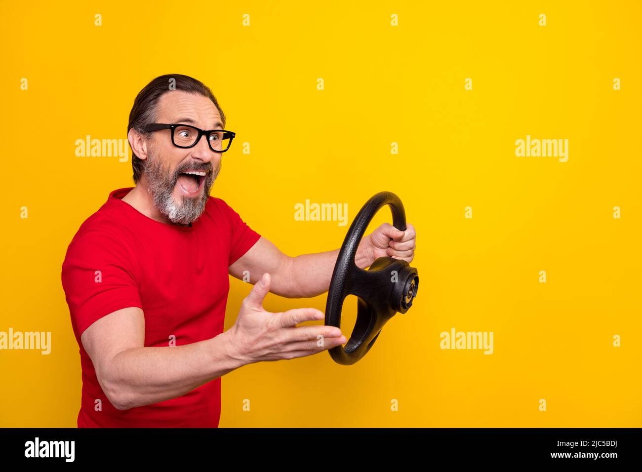 Photo of angry furious guy pensioner dressed red t-shirt glasses auto ...
