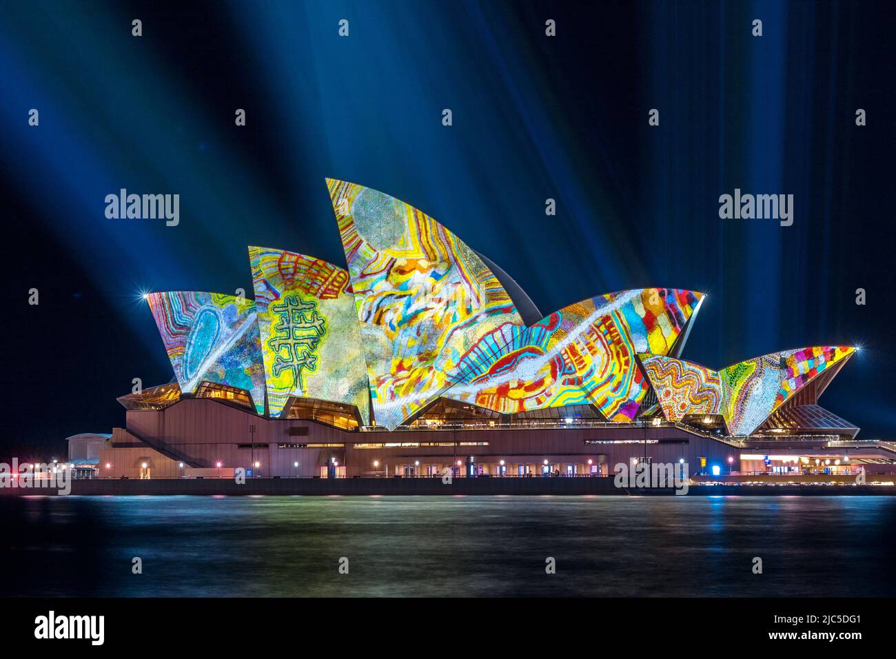 Sydney Opera House - Vivid Sydney 2022 Stock Photo - Alamy