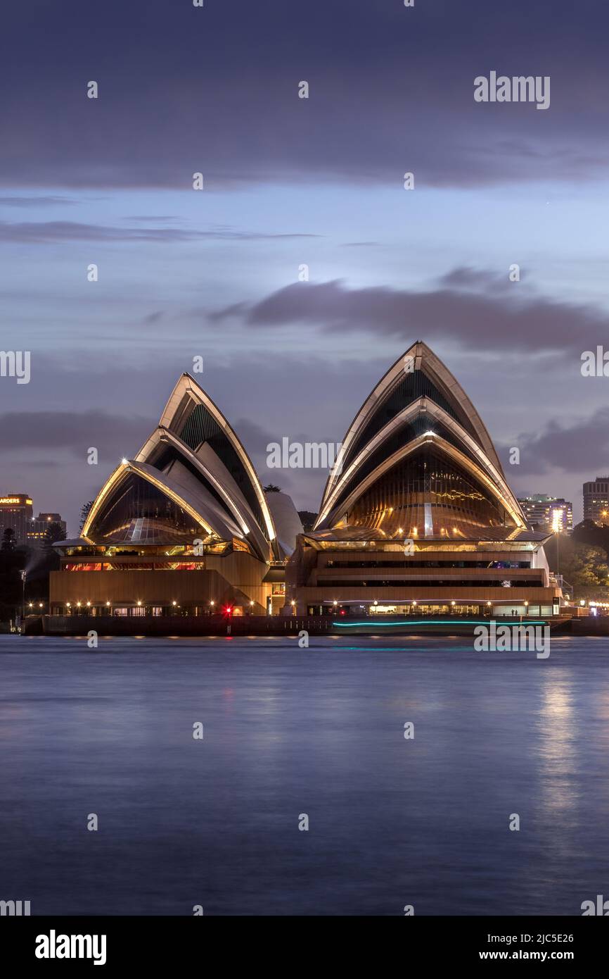 Sydney Opera House - Night - Blue Hour Stock Photo - Alamy