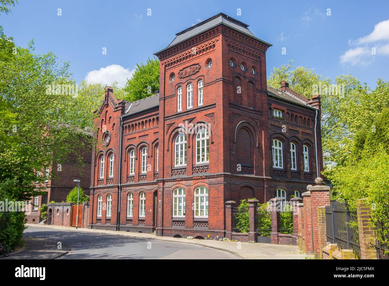 North german brick architecture hi-res stock photography and images - Alamy