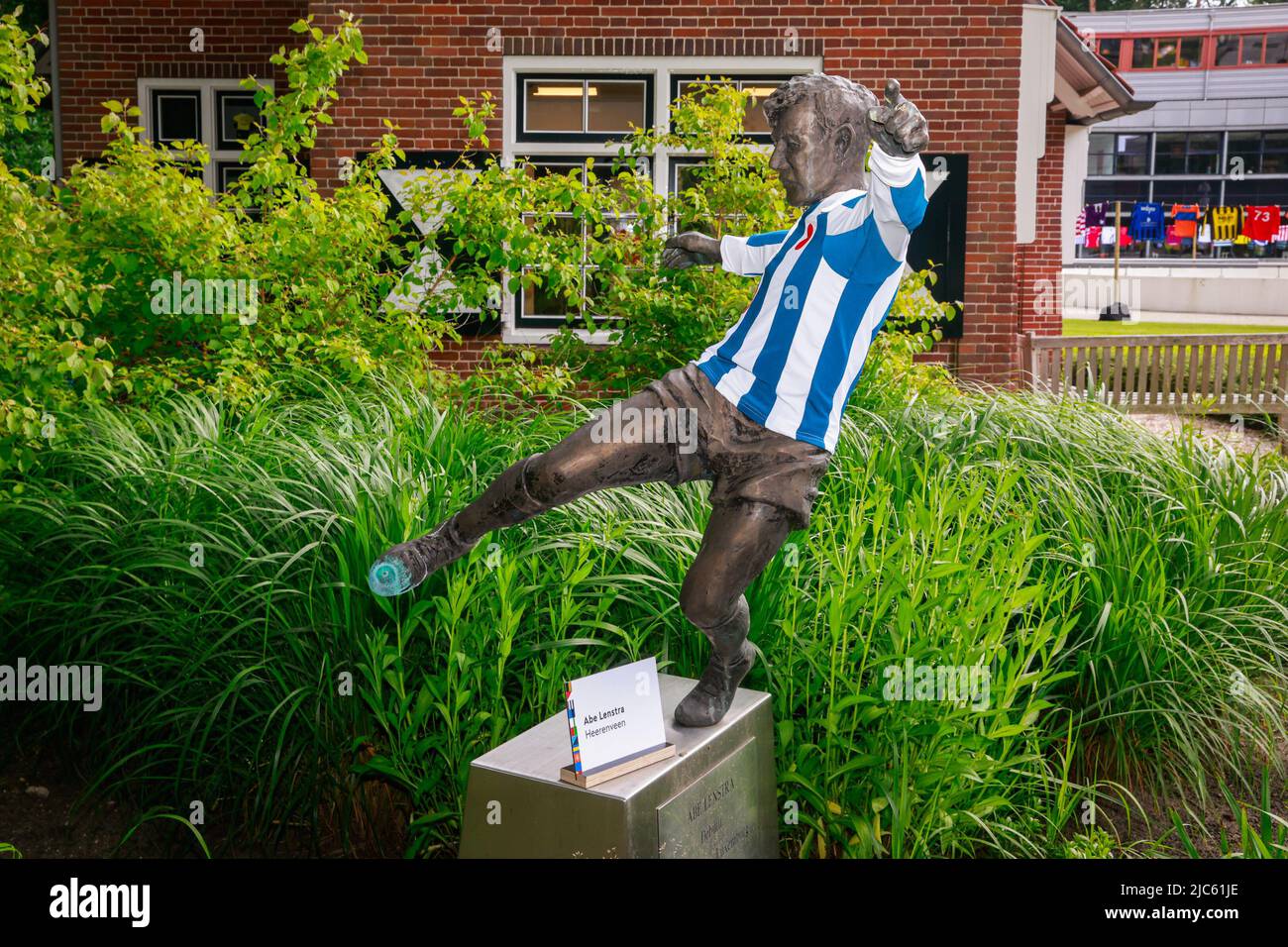 Abe lenstra statue hi-res stock photography and images - Alamy