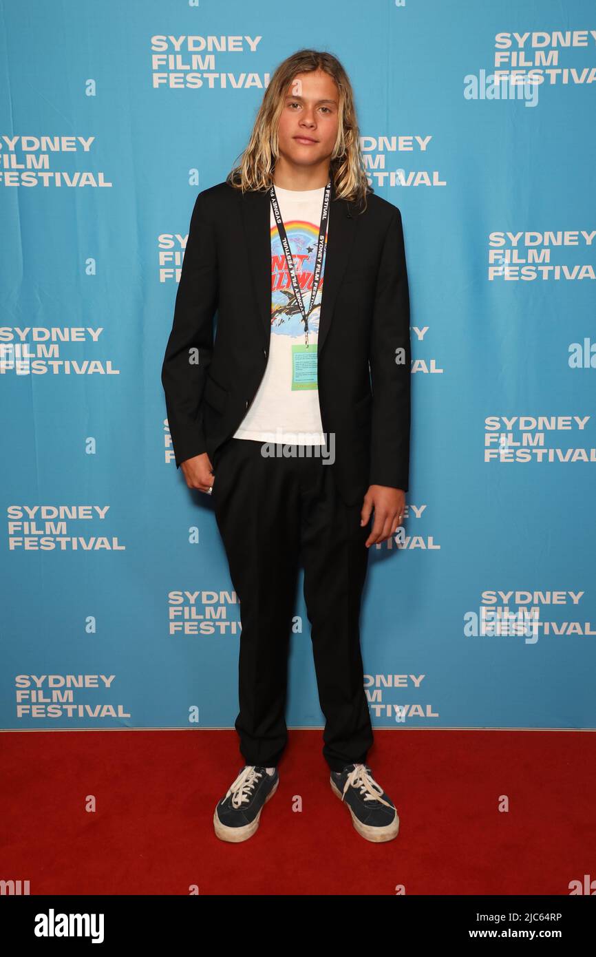Sydney, Australia. 10th June 2022. Cast member Rasmus King arrives on ...
