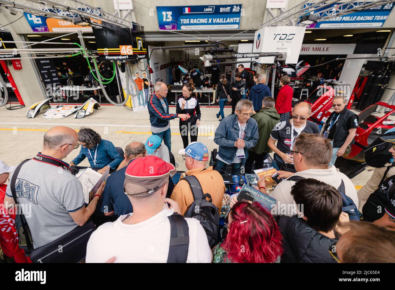 Autograph session of the new comics of Michel Vaillant with Benjamin ...