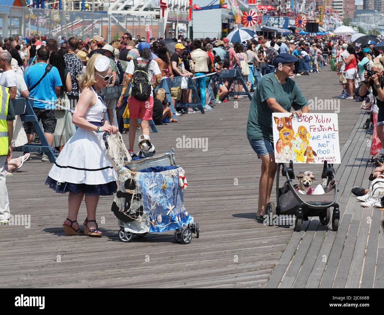 2019 edition of the Coney Island Mermaid Parade Stock Photo - Alamy