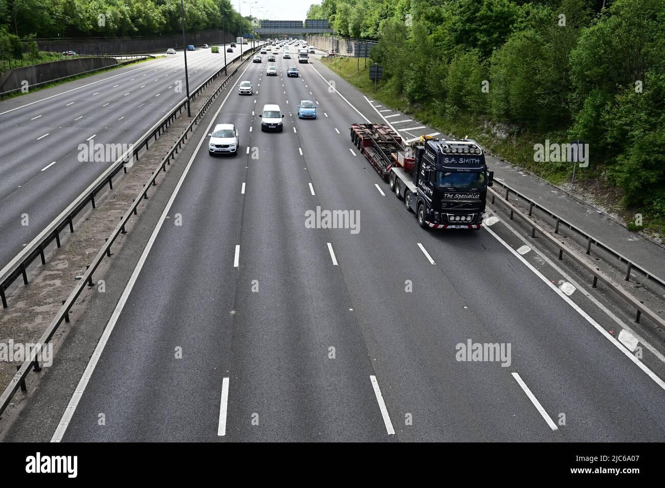 Reigate, Surrey, UK- June 10 2022: M25 looking down from Junction 8 at ...