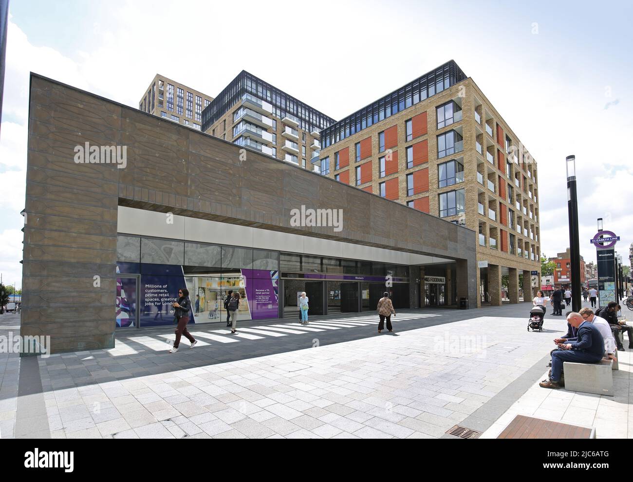 Exterior view of the entrance to the new Elizabeth Line (Crossrail ...