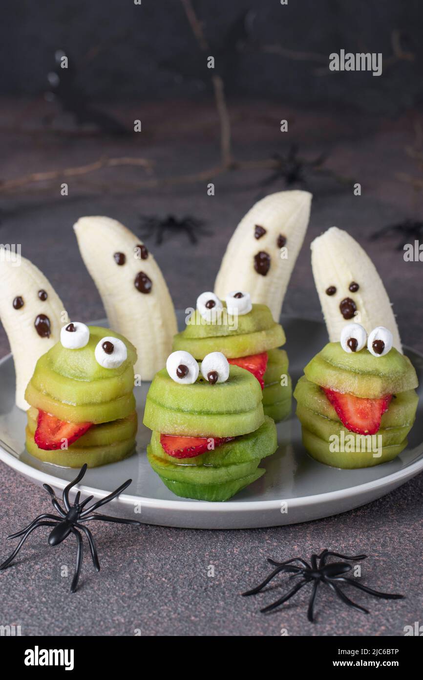 Spooky banana ghosts monsters and green kiwi monsters for Halloween ...