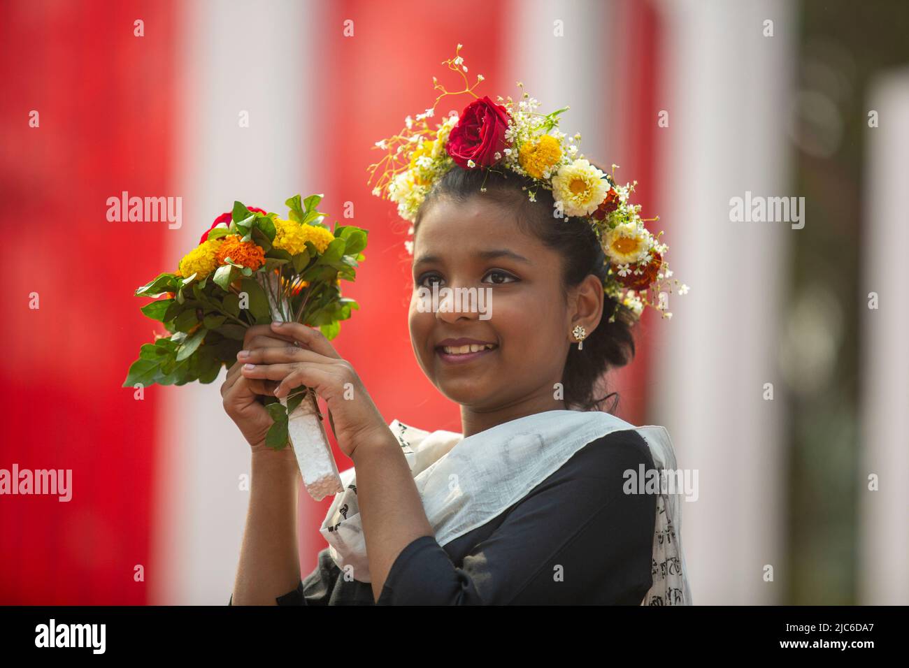 A girl came to pay homage to the martyrs of Language Movement in 1952 ...