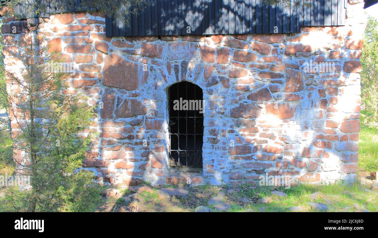 Lemböten kappeli, 1530, Lemland Stock Photo - Alamy