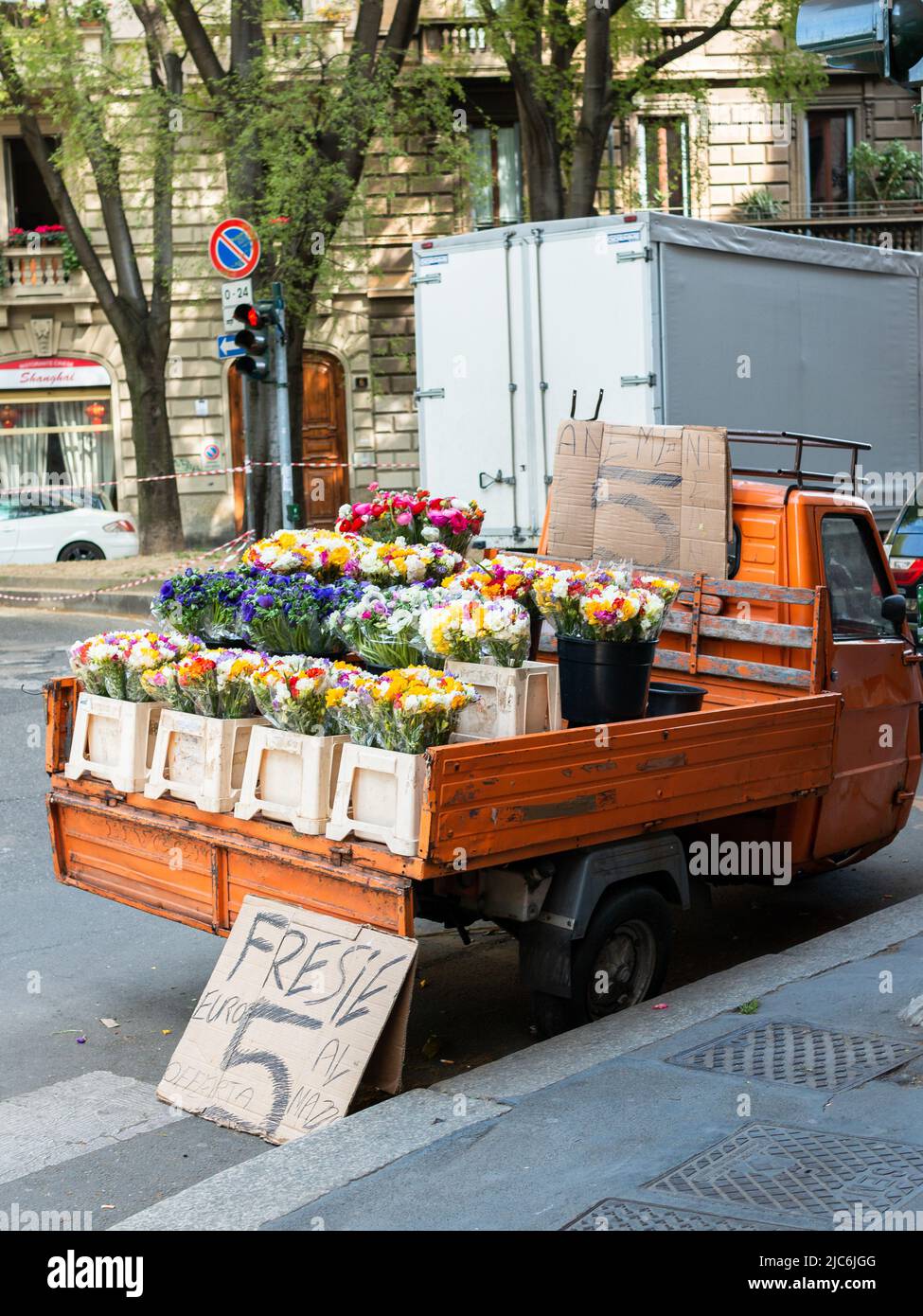 October 3, 2019, Milan, Lombardy, Italy: Piaggio Apes (''Ape'' is ''Bee ...