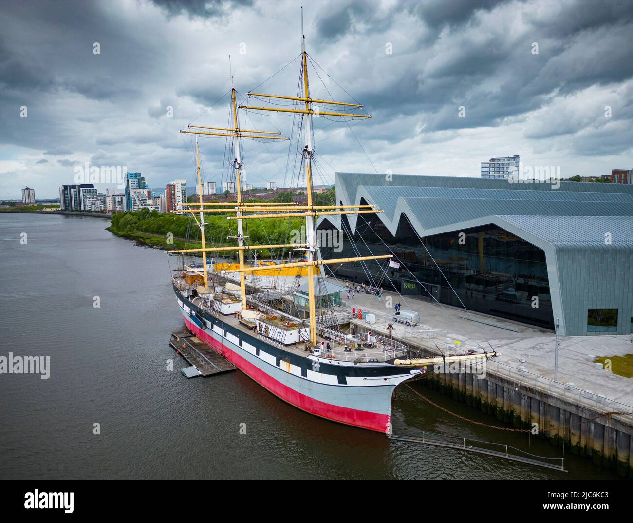 Riverside museum glasgow aerial hi-res stock photography and images - Alamy