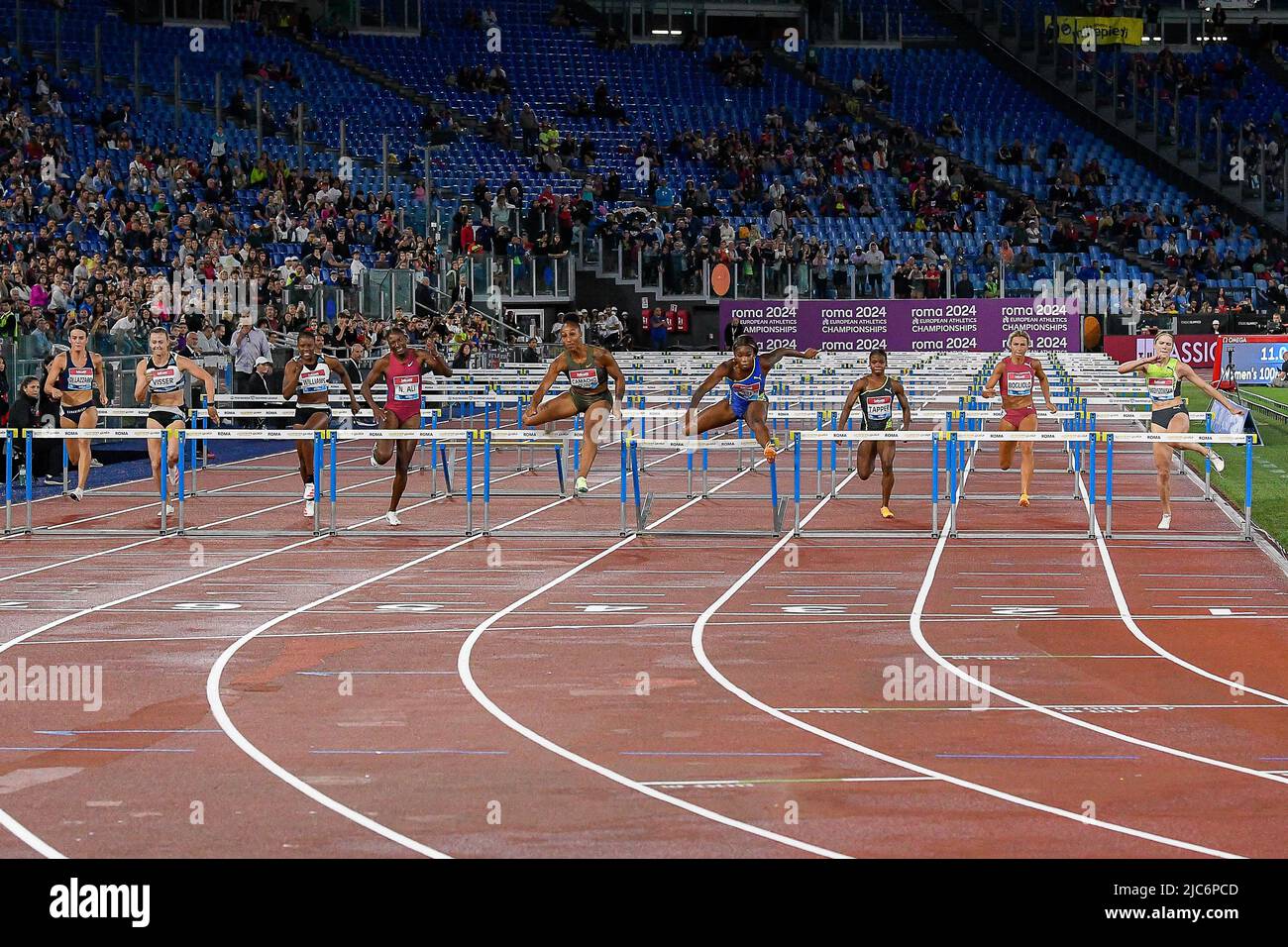 Camacho quinn jasmine hi-res stock photography and images - Alamy