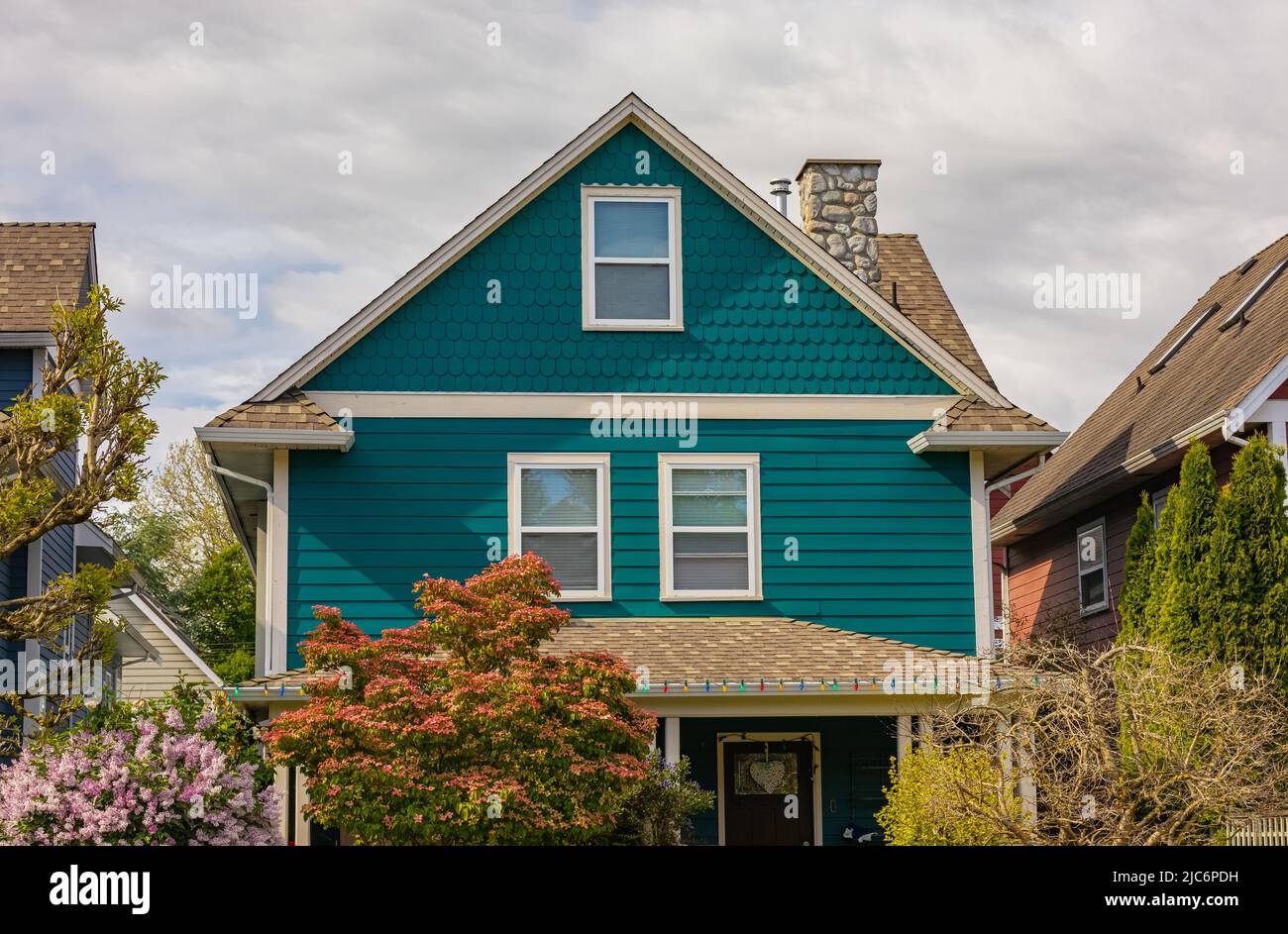 Typical Home In Canada Upstate Real Estate: Moving To Canada? See 15