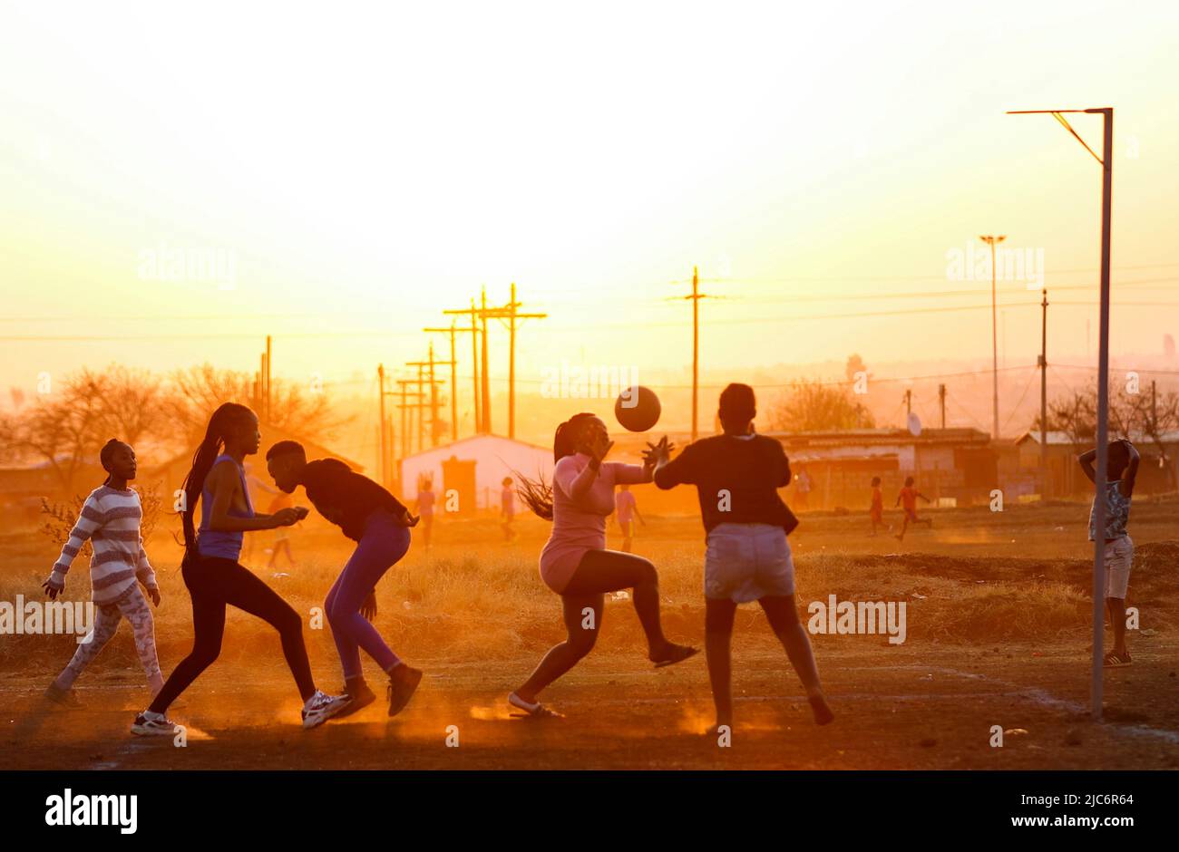 Girls netball africa hi-res stock photography and images - Alamy