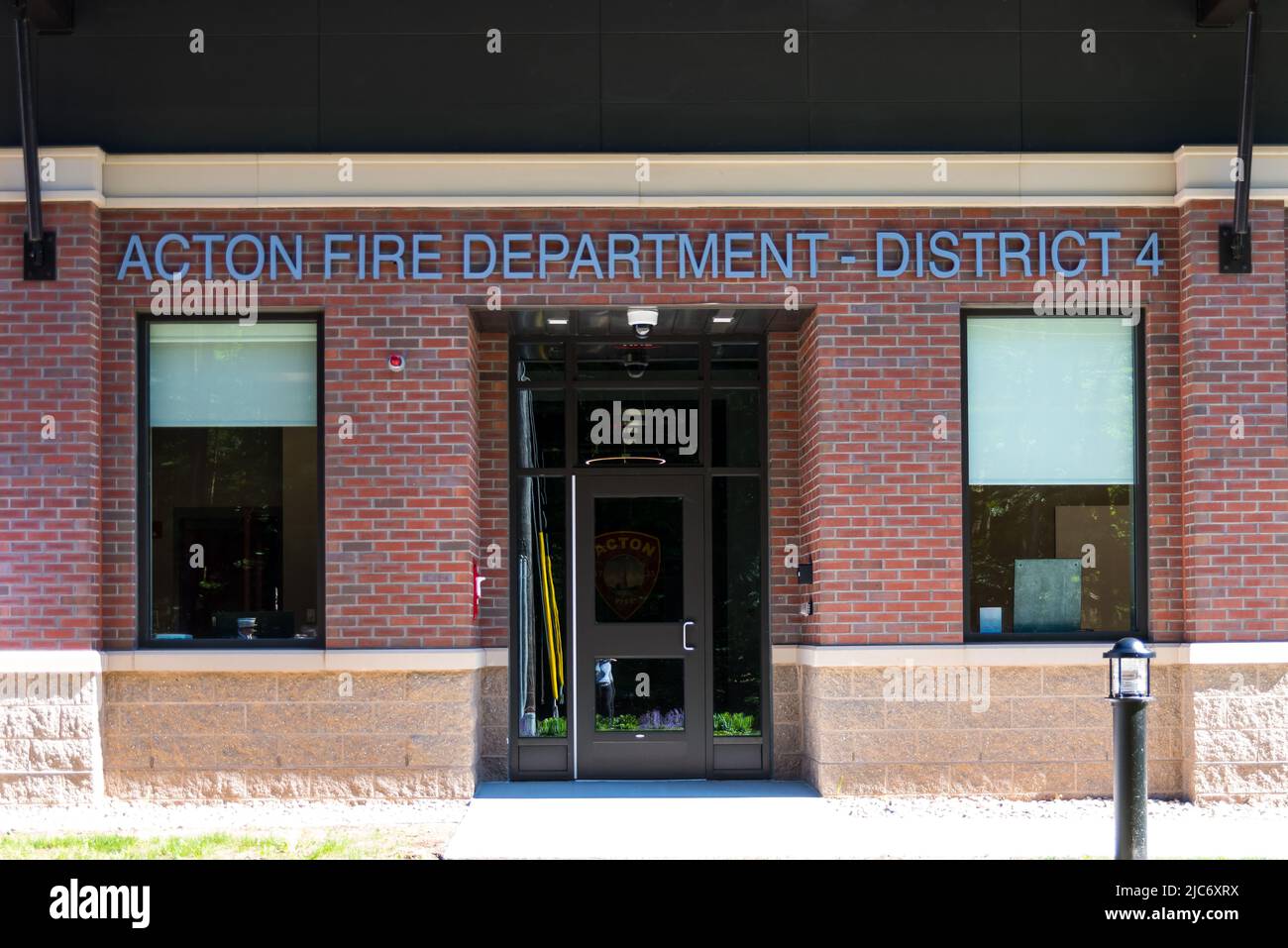 Ribbon cutting ceremony for new North Acton Fire Station Stock Photo ...