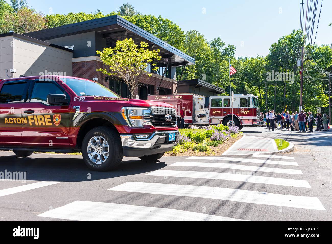 Ribbon cutting ceremony for new North Acton Fire Station Stock Photo ...