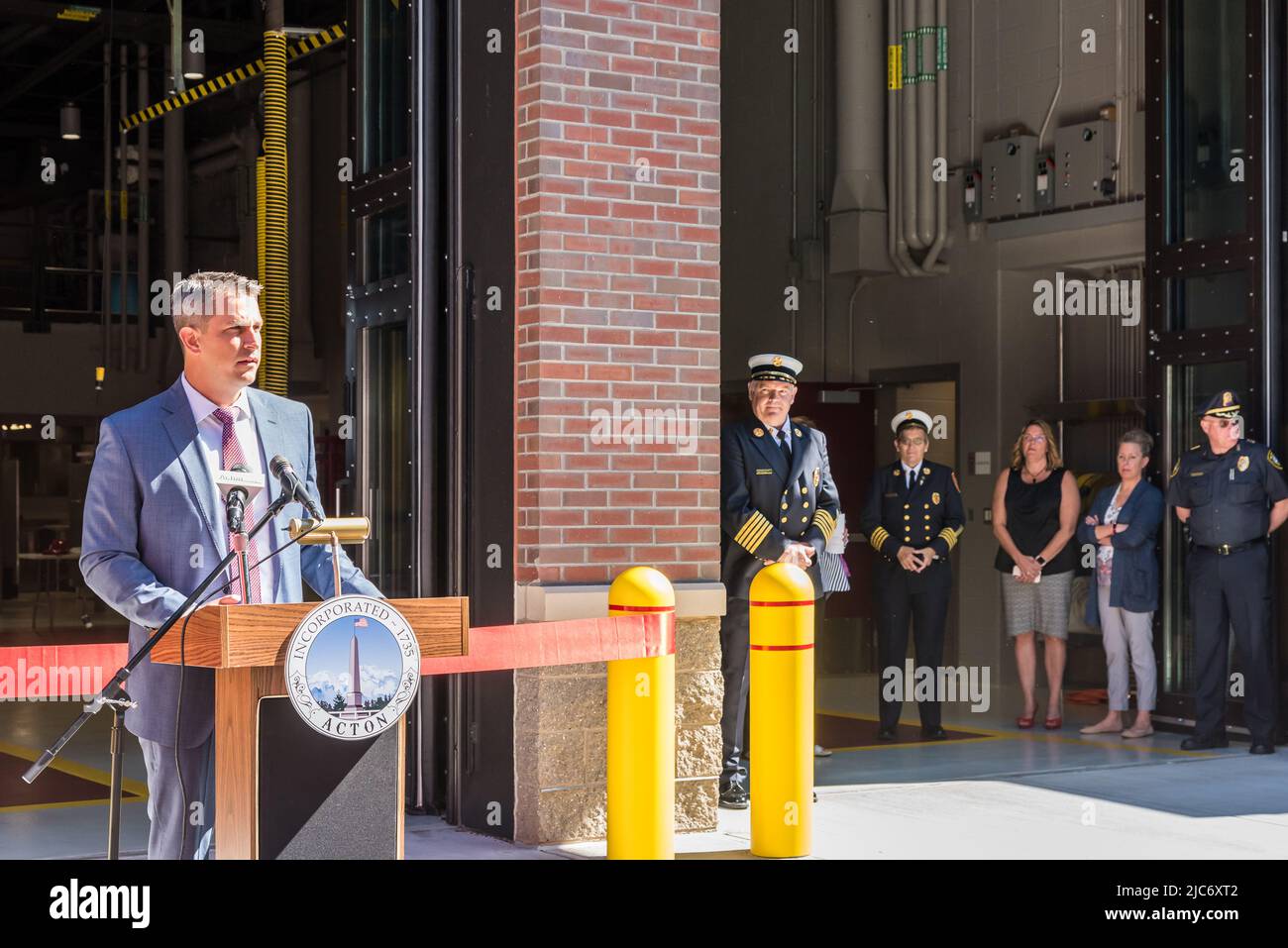 Ribbon cutting ceremony for new North Acton Fire Station Stock Photo ...