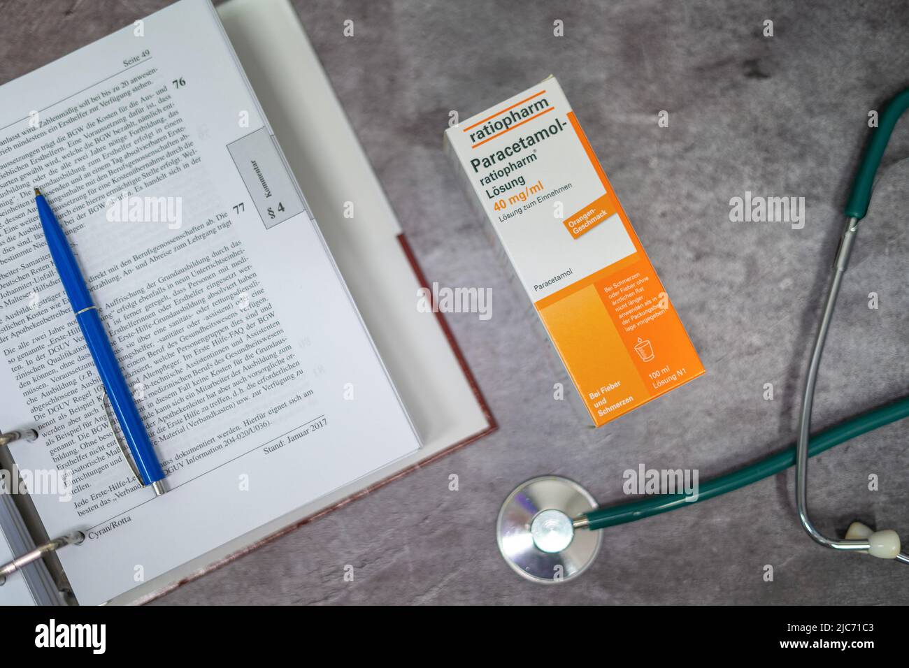 A Drug box of Paracetamol containing acetaminophen for treatment of ...
