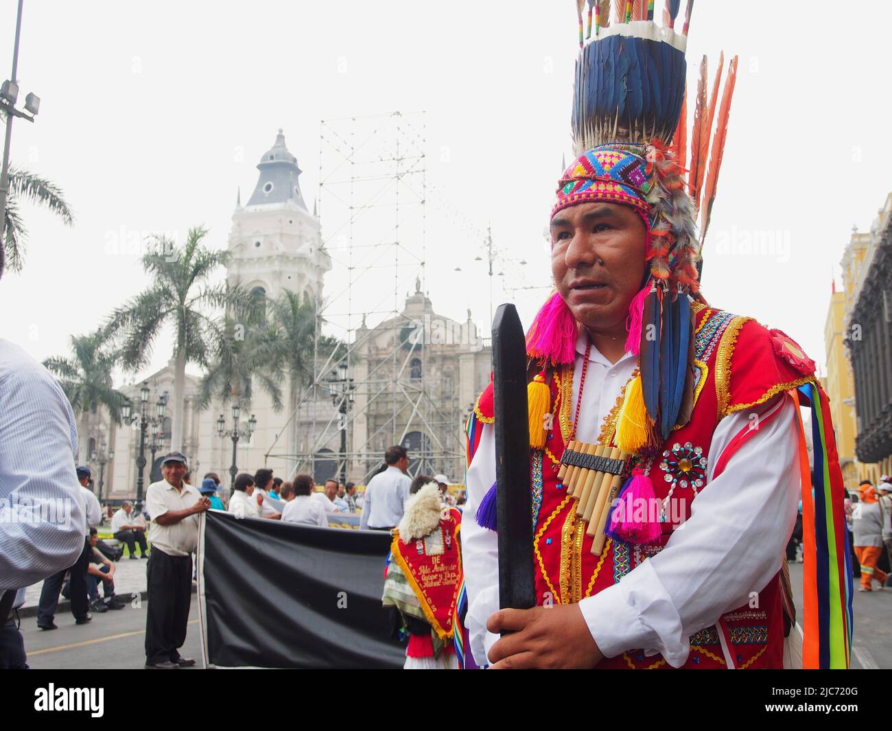 Costumes people lima peru hi-res stock photography and images - Alamy
